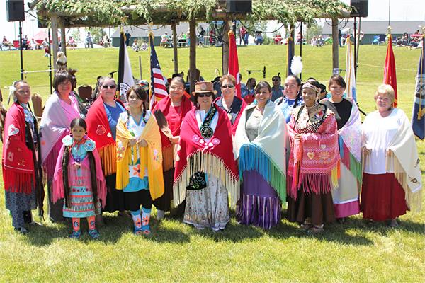 Shawl ceremony at Saganing Powwow brings awareness of healing through ...